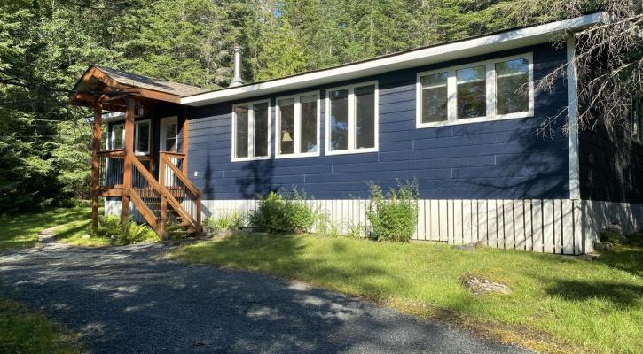 Whiteshell Cottage Specialists | Falcon Realty