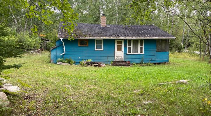Whiteshell Cottage Specialists | Falcon Realty